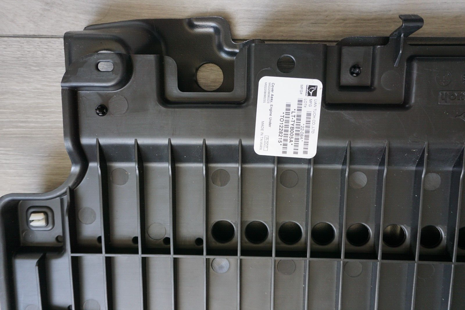 Toyota Corolla 2017-2019 Splash Shield Engine 5260102120 TO1228215 Capa ...