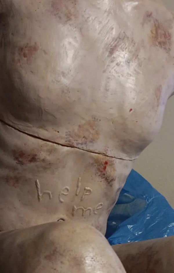 The Exorcist Life Size bloody Regan 1:1 Movie Prop Halloween display ...