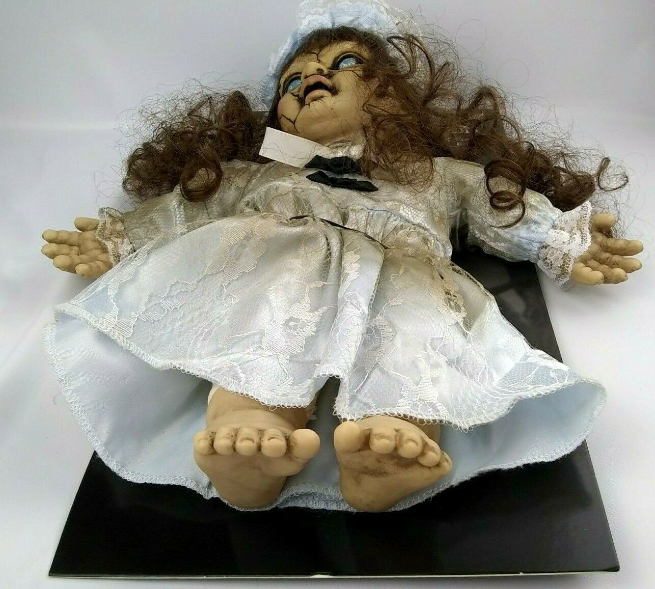 Decrepit Spooky Doll Voice Animated Talking Spirit Halloween Creepy ...