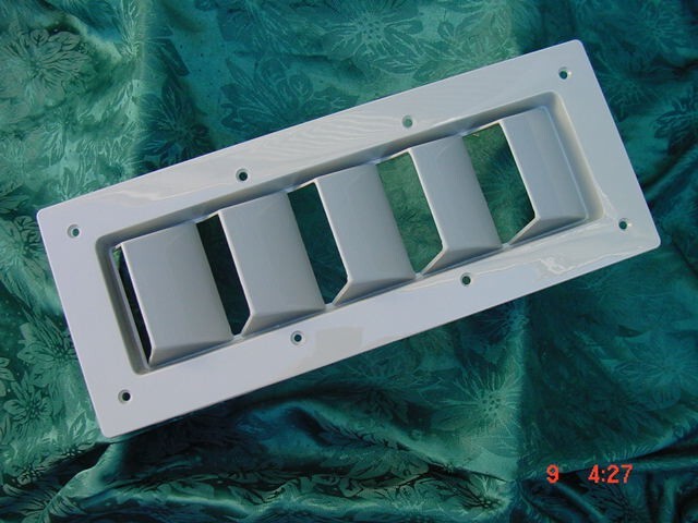 SILVERTON SEA RAY BOAT GRAY SIDE HULL VENT LOUVER 14" NEW 14-1/8" X 5-5 ...