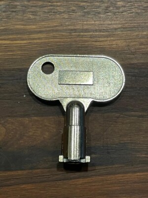 OEM PACHISLO SLOT MACHINE DOOR KEY # 057 for Onsen Tengoku, Others | eBay