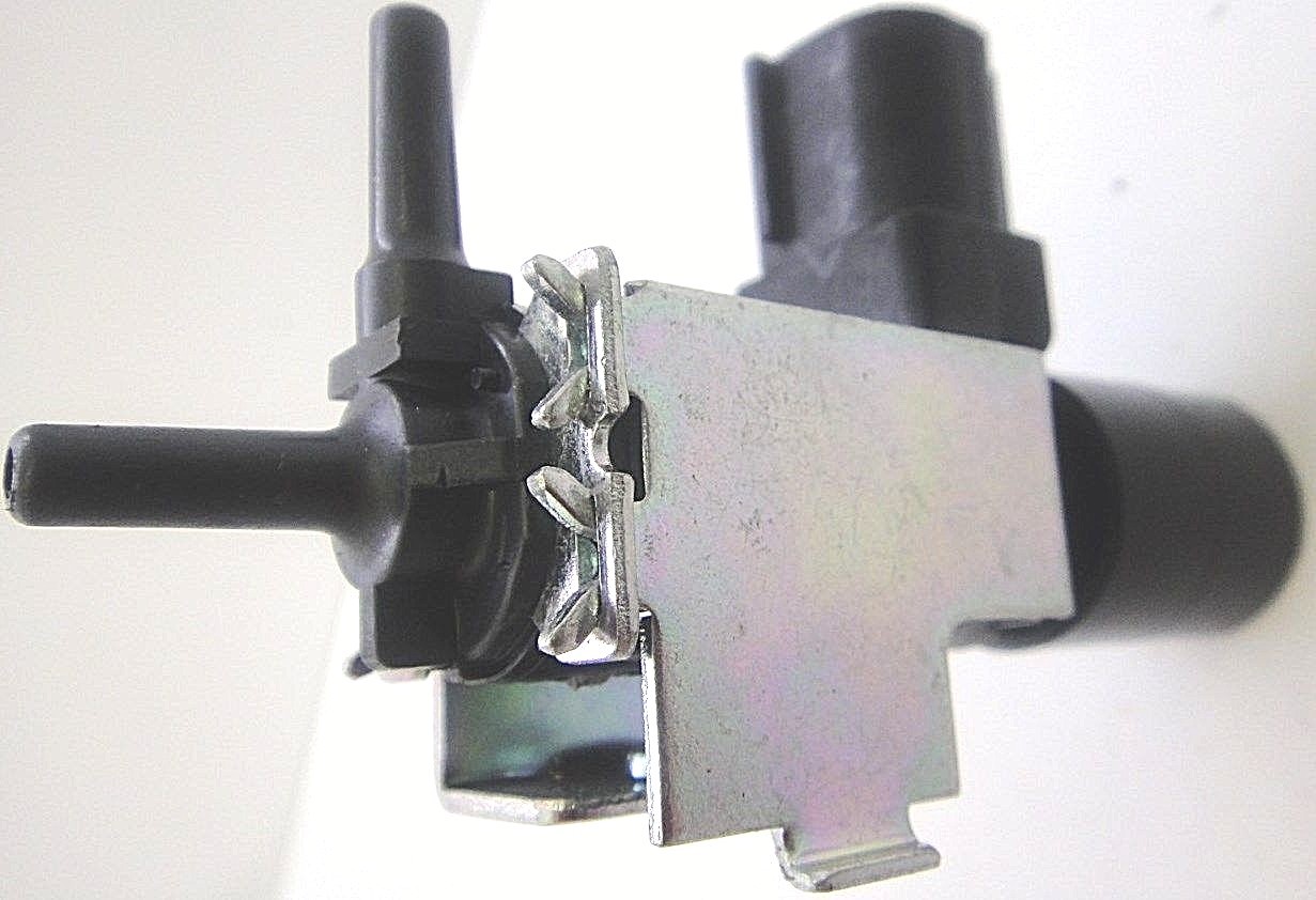 OE. 25860-38010 VACUUM VALVE 2586038010 084860-8270 0848608270 25860 ...