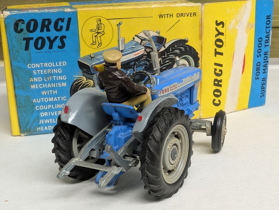 Corgi Toys 67 Ford 5000 super Major Tractor Vintage Original Modelcar ...