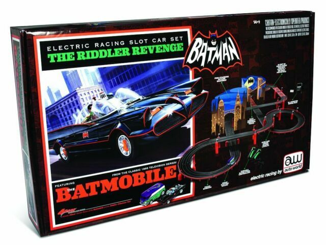 Batman Electric Racing 4gear Slot Car Set The Riddler Revenge Auto ...