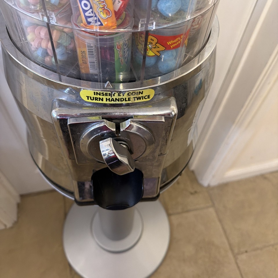 Tubz/Hurleys £1 vend Sweet Tower Vending Machine Fully Stocked WITHOUT ...