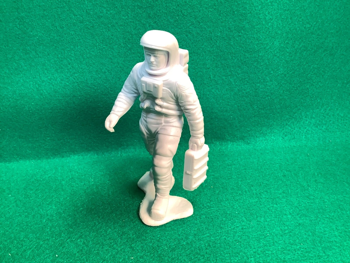 Vintage Marx Astronauts