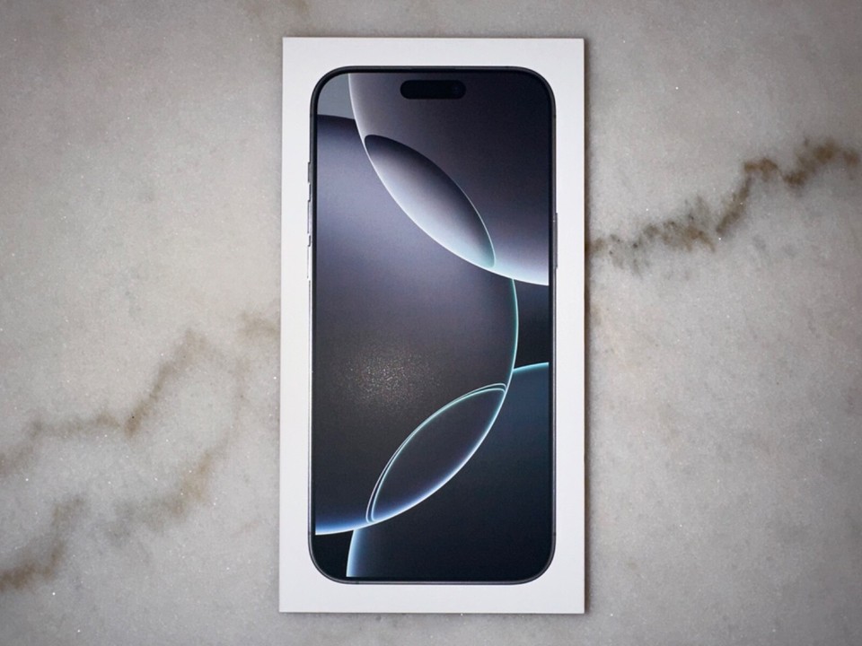 Apple iPhone 16 Pro Max 256GB/512GB/1TB UNLOCKED SHIPS TODAY SEALED 625 ...