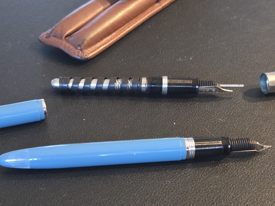 Pair Of Antique Fountain Pens In Brown Leather Carrier | eBay