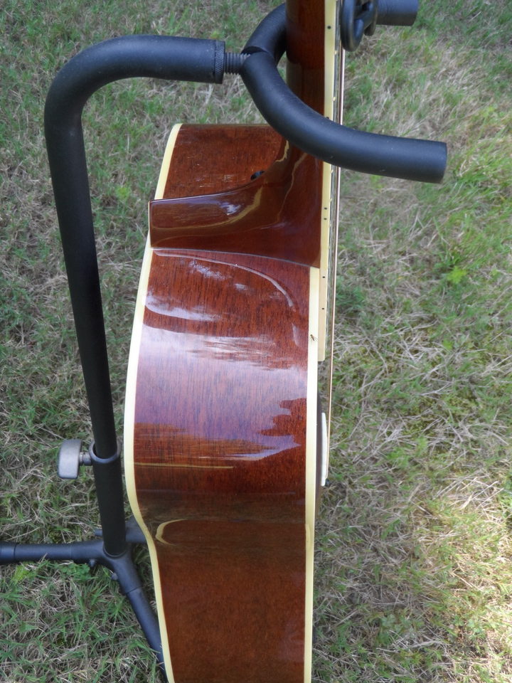 WFM MITCHELL MD100S GUITAR WITH CHIPBOARD CASE, NEW ELIXIR STRINGS | eBay