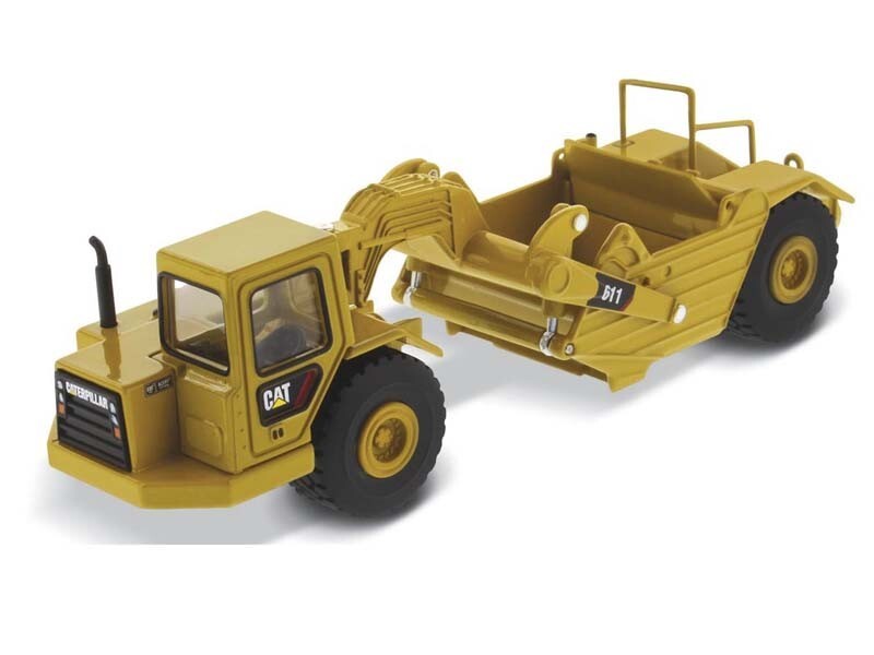 Caterpillar CAT 611 Wheel Tractor Scraper 1:64 Model - Diecast Masters ...