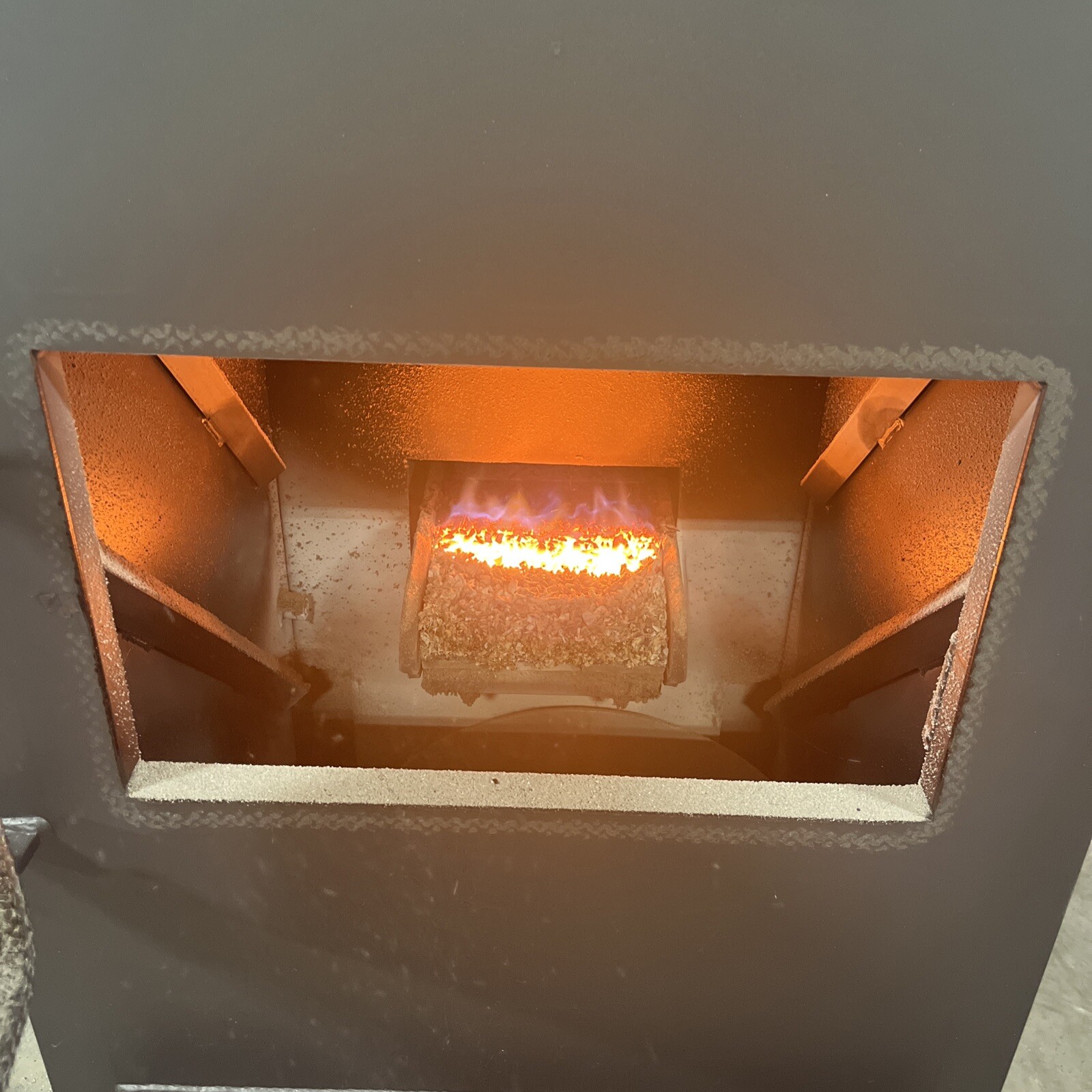 Keystoker Koker 160,000BTU coal furnace direct vent NEW! | eBay