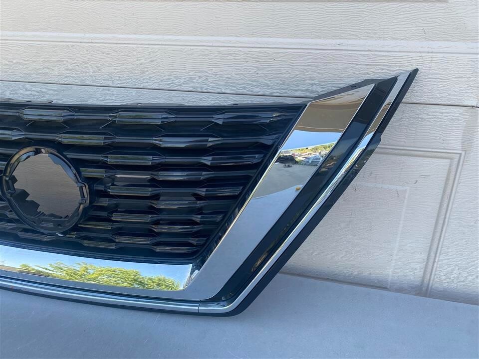 21 22 23 NISSAN ROGUE GRILLE 62310 6RA0A OEM | eBay