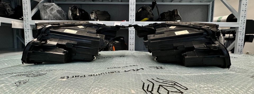 Mercedes-Benz E-Class W213 Multibeam LED PAIR GENUINE A2139062706 ...