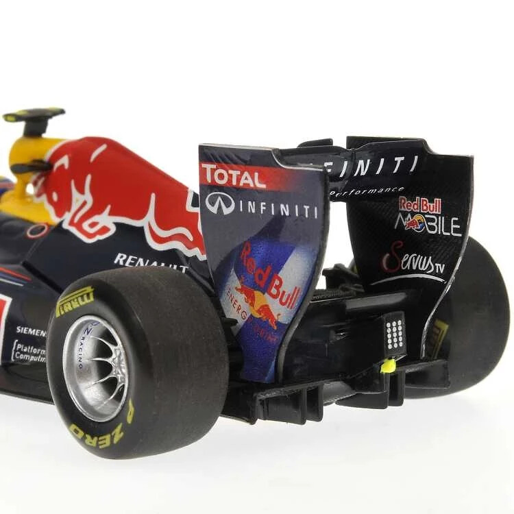 Red Bull RB7 Nº 2 Mark Weber 2011, MINICHAMPS 1/43 | eBay Australia