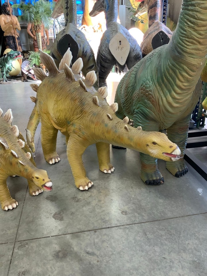 Medium Stegosaurus Dinosaur Life Size Resin Statue Jurassic Park Display Prop | eBay
