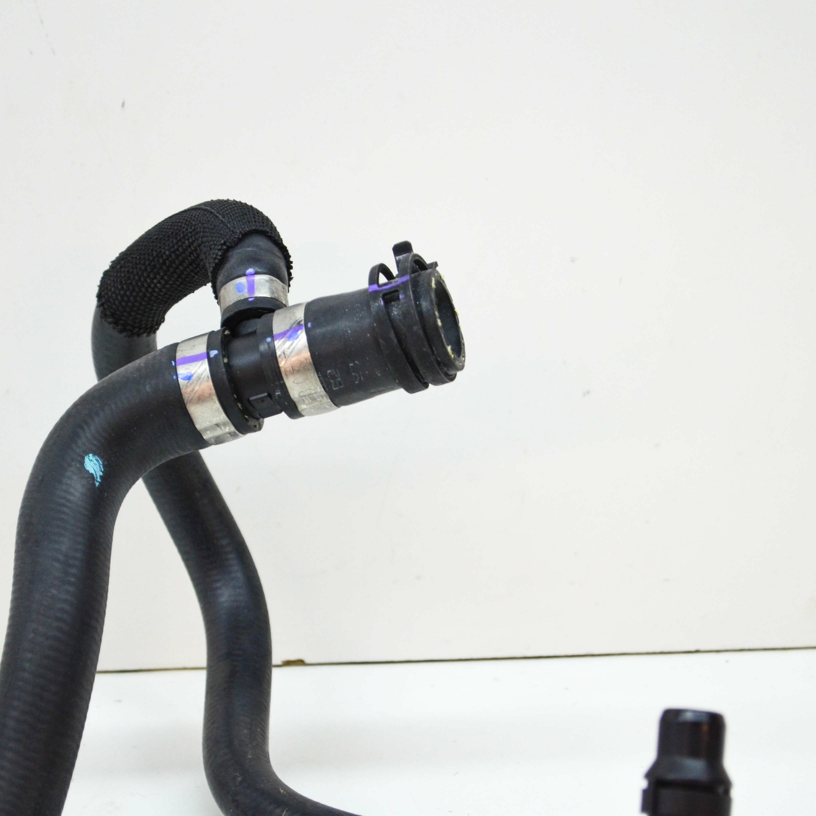 MERCEDES-BENZ GLE W166 Expansion Reservoir Circuit Pipe A1668301300 NEW ...