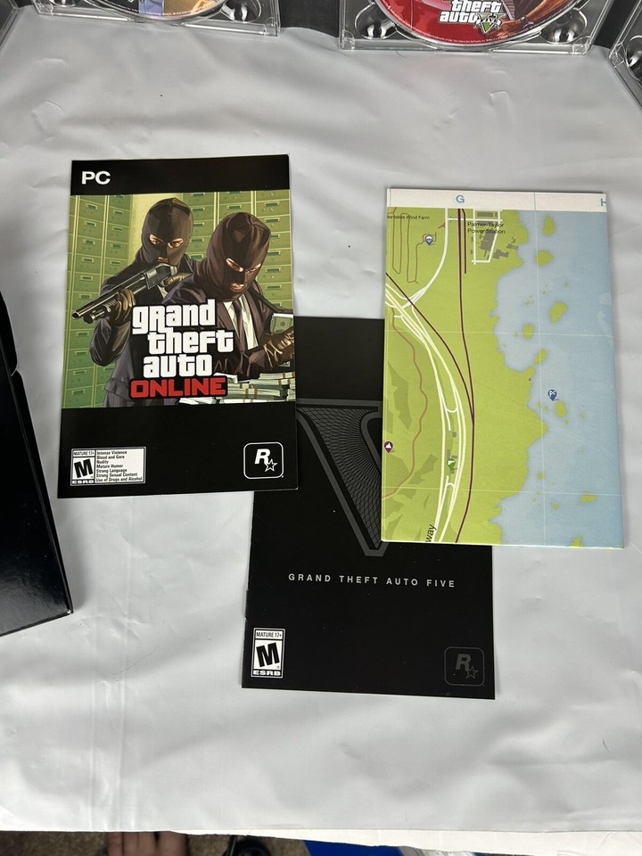 Grand Theft Auto V Five GTA FIVE for PC DVD-ROM 7 Discs Game With Map ...