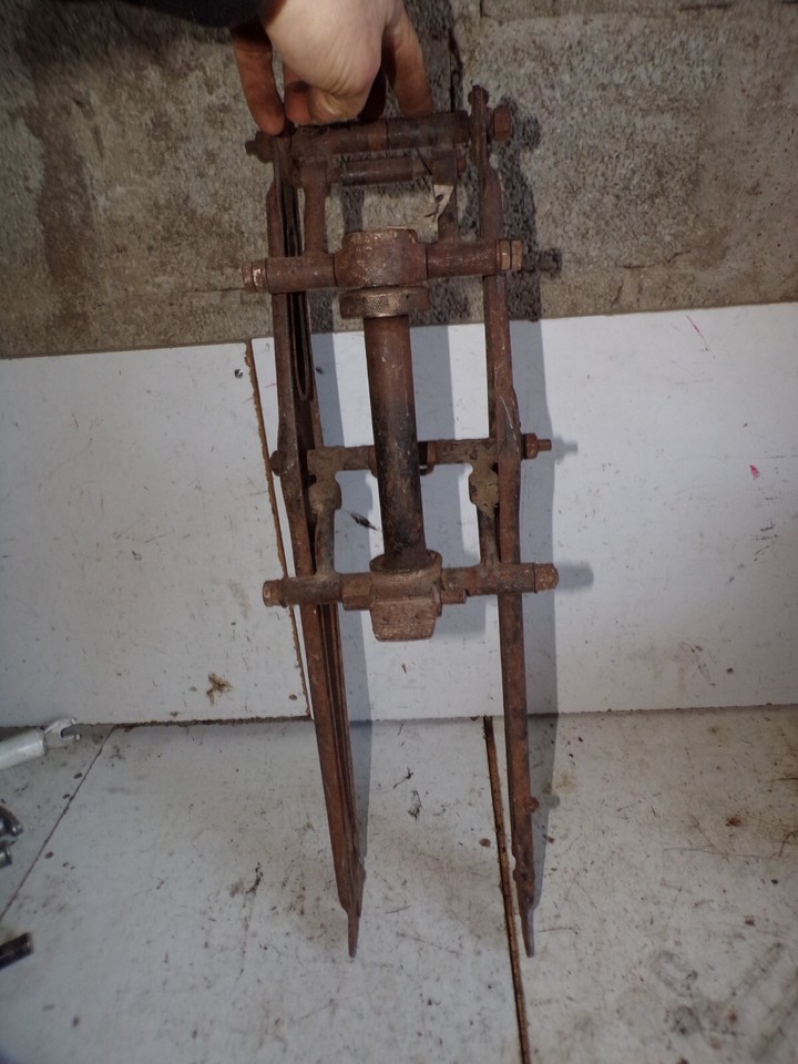fourche 250 350 peugeot p107 108 2425 | eBay
