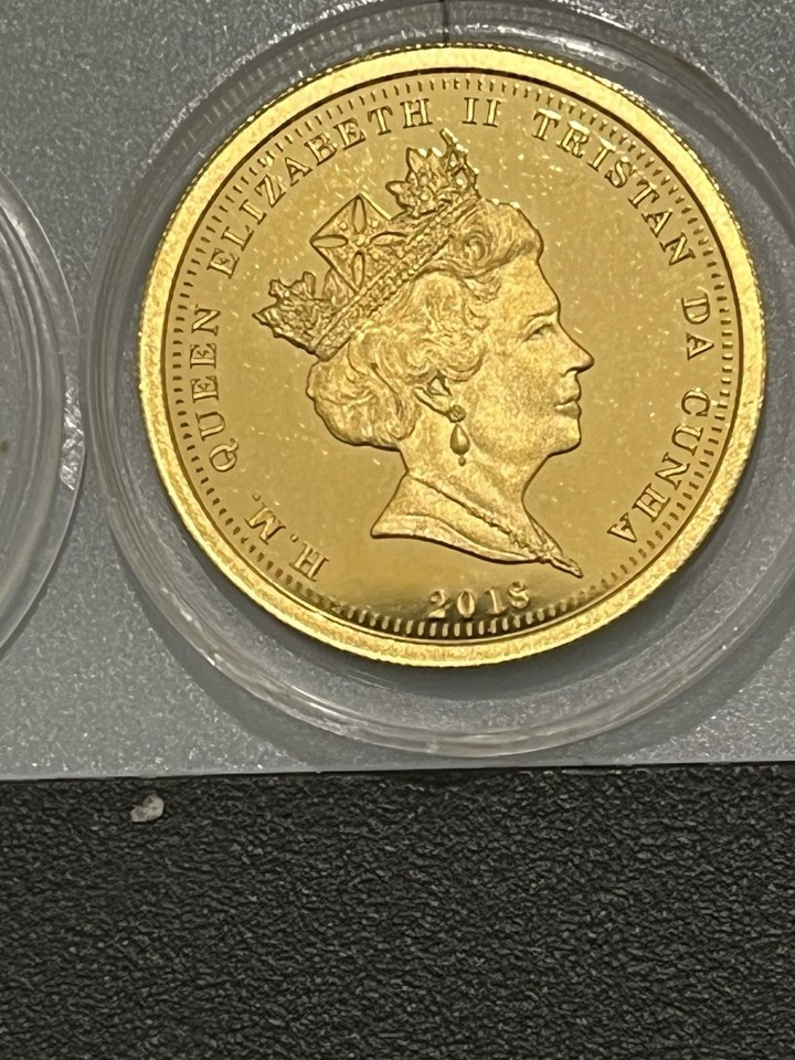 Solid Gold Proof 22ct Sovereign Coin 2018 Hattons Of London 8 grams ...