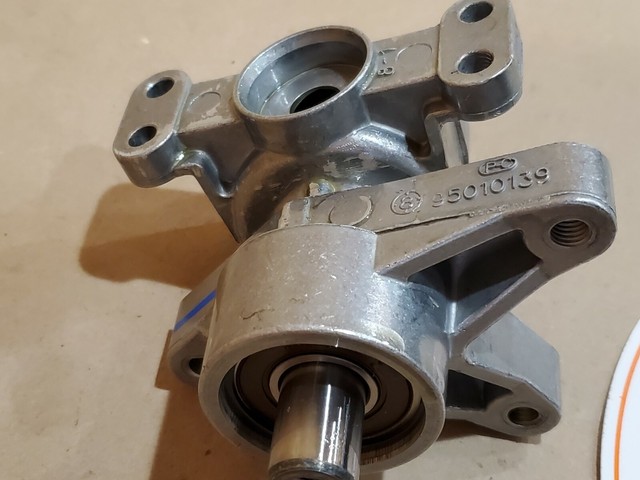 Linamar Ford 95010139 Diesel Vacuum Pump for sale online | eBay