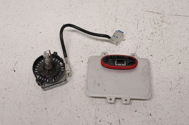 OEM Philips XenStart Ds1 Bulb 35w Headlight Xenon 9285135294 for sale ...