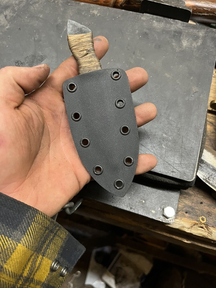 Custom WW2 Style Lapel Dagger Thumb Dagger Hide Out Last Ditch Knife ...