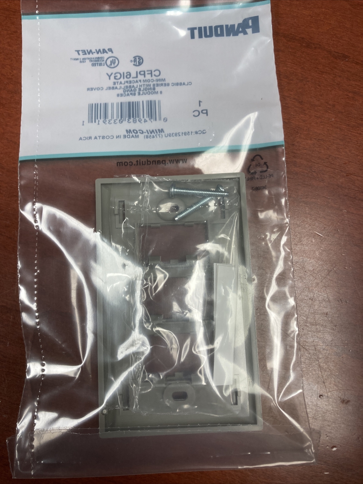 Lot Of 6 PANDUIT CFPL6IGY MINI-COM FACEPLATE, 1-GANG, 6-Module Space ...