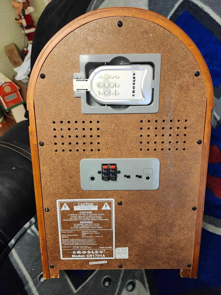 Crosley iJUKE Jukebox Apple iPod CR1701A With Remote | eBay