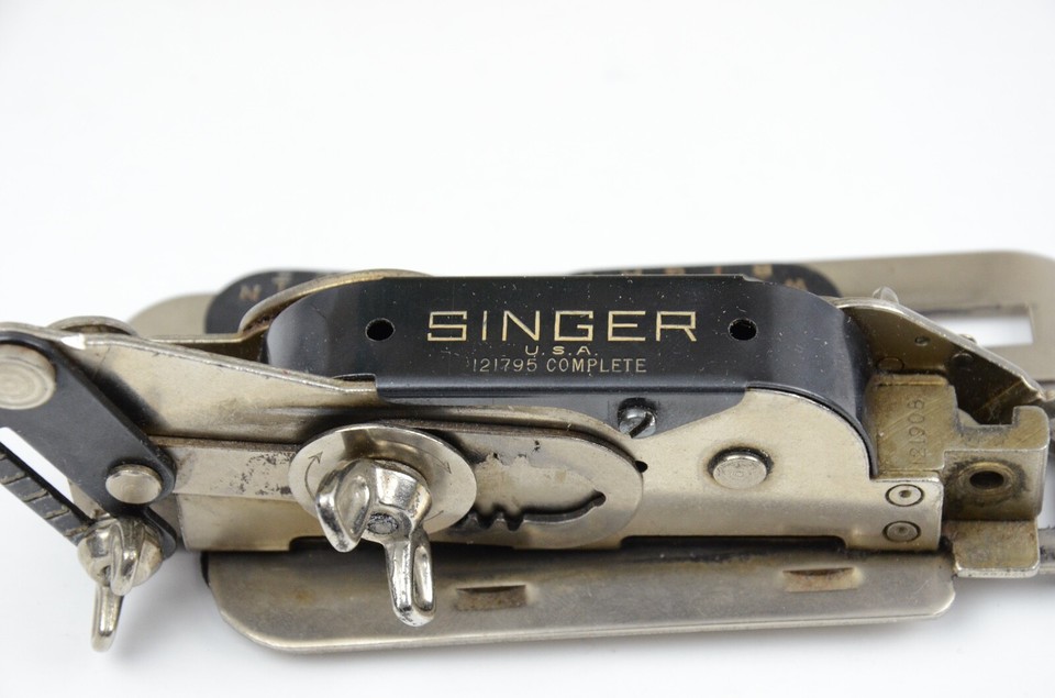 Vintage Singer Sewing Machine Buttonhole Attachment No.121795 UNTESTED ...