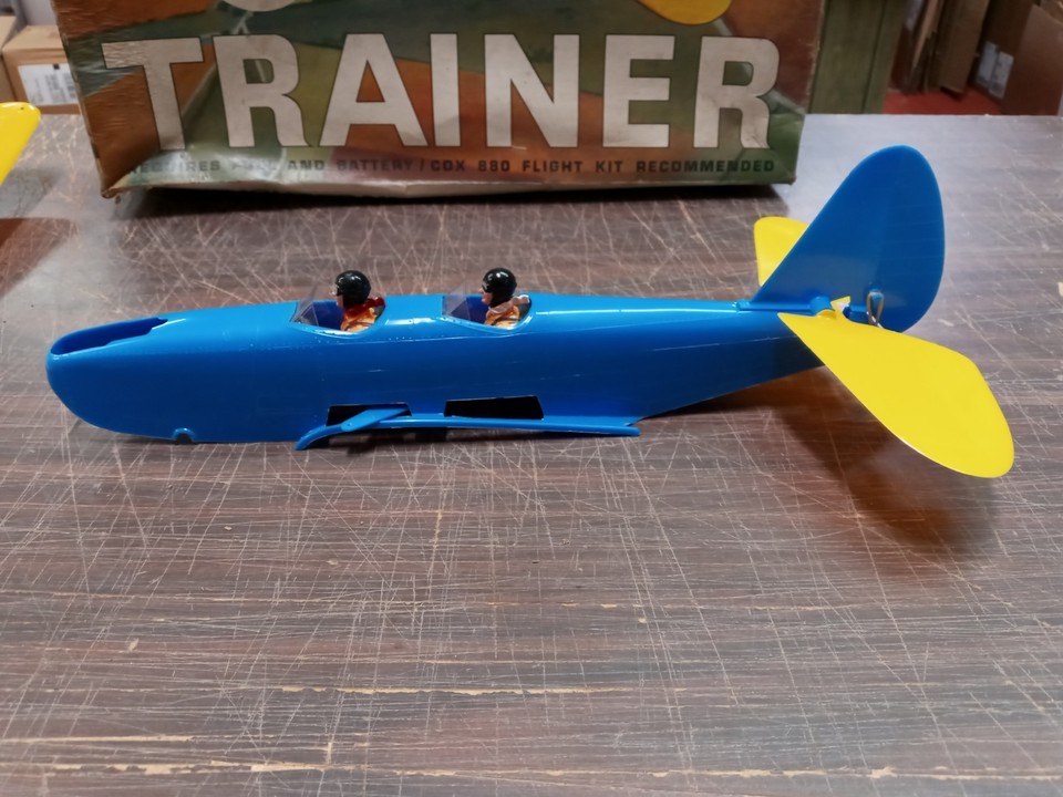 NOS Vtg Cox PT-19 Flight Trainer Airplane Gas Engine Powered Plane ...