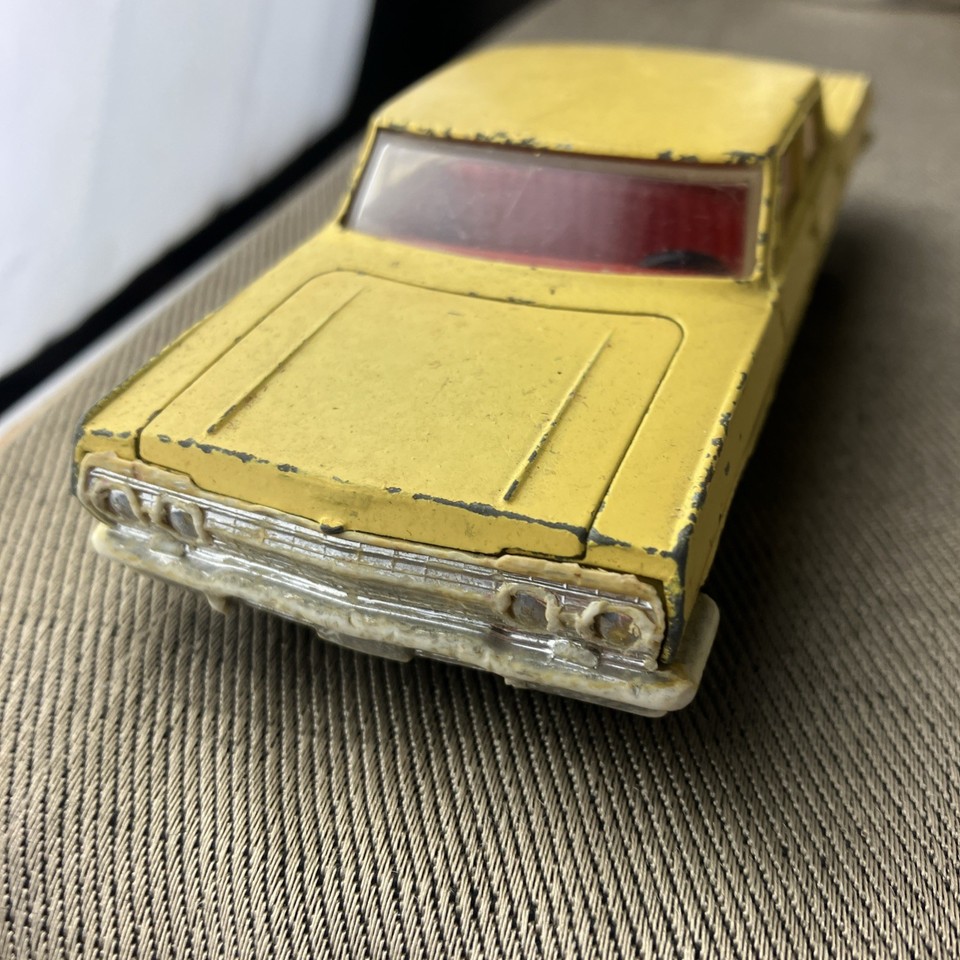 Dinky Toys Chevrolet IMPALA Made In Hong Kong -1:42 Scale RARE ...