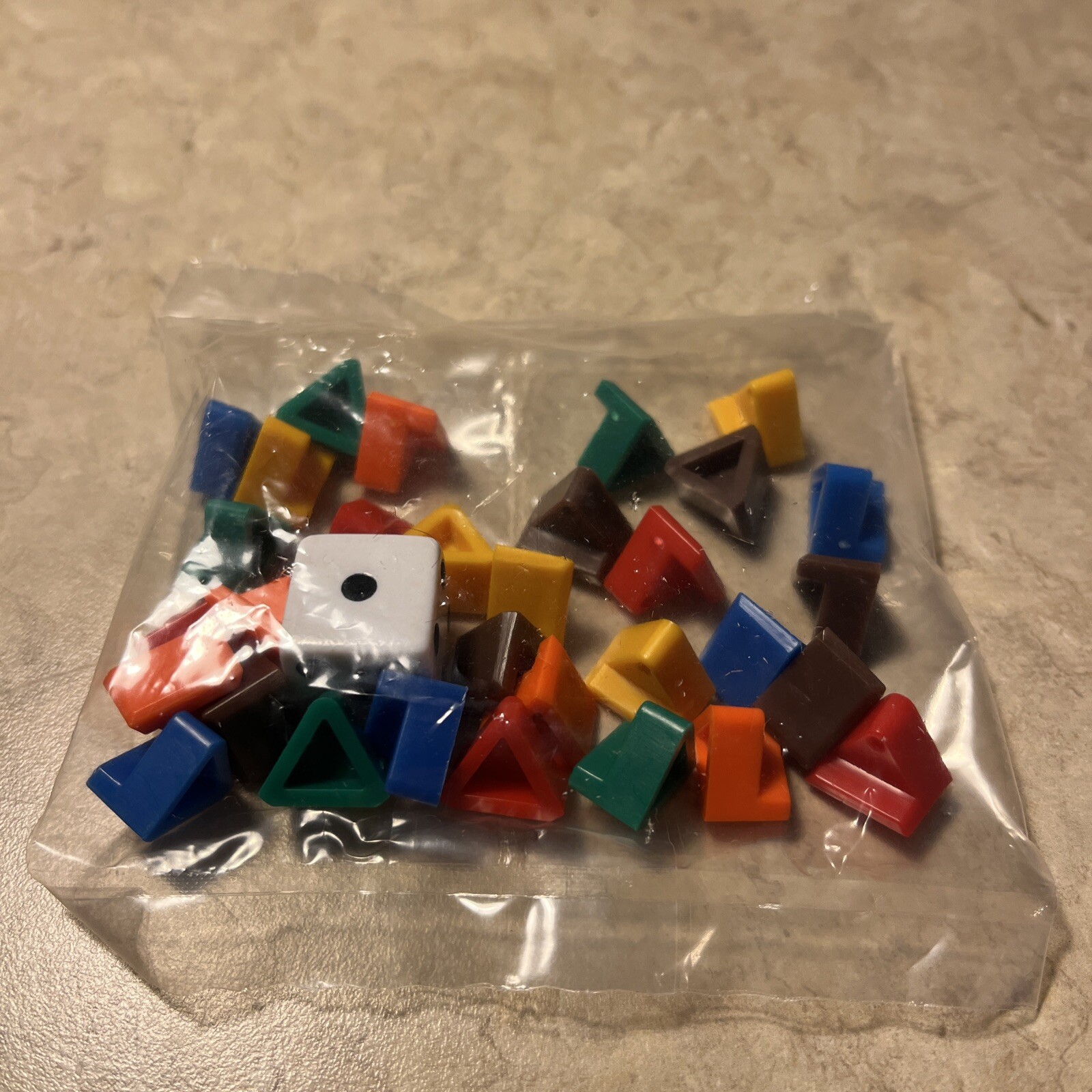 Milton Bradley Trivial Pursuit: The Lord of The Rings Board Game for ...