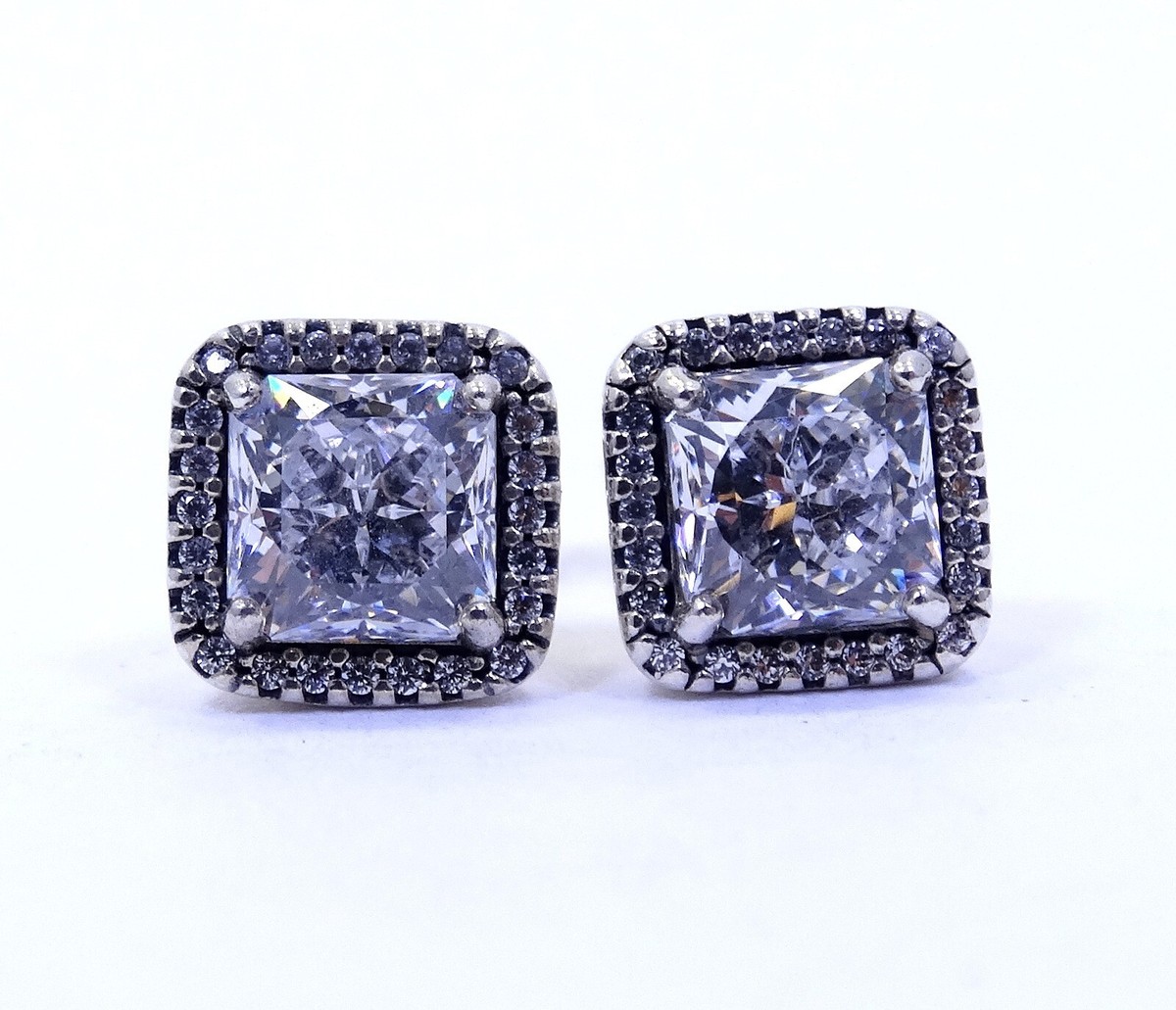 PANDORA ALE Stud CZ Radiant Halo Square Earrings P2 925 PANDORA ALE Stud CZ Radiant Halo Square Earrings P2 925