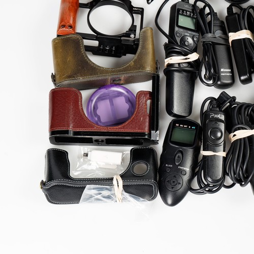 Lot Of Assorted Brand 35mm Digital Camera Accessories, As Is | eBay