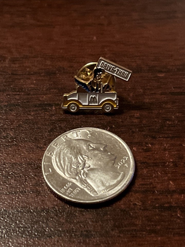 McDonald’s Looney Tunes Road Runner Drive-Thru Employee Lapel Hat Pin ...