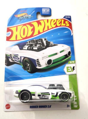 Hot Wheels Rodger Dodger 2.0 White #151 151/250 - 2025 HW EV | eBay