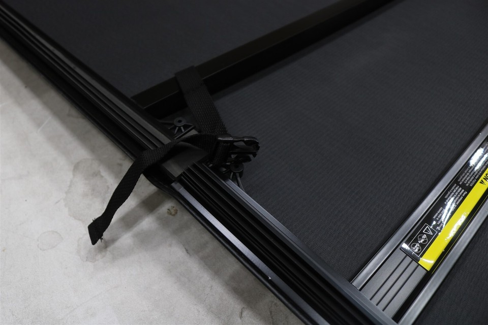 NEW OEM GM 6'6" Bed Soft Tri-Fold Tonneau Cover 19367127 Silverado ...