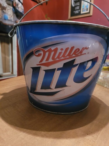 Miller Lite True Pilsner Metal Beer/Ice Bucket With Handle Alcohol ...