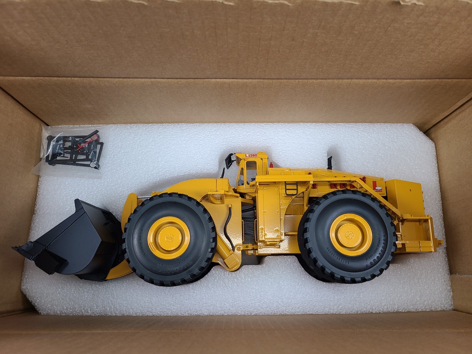 Letourneau L-2350 Wheel Loader - Yellow ASAM Smith 1:48 Scale Model # ...