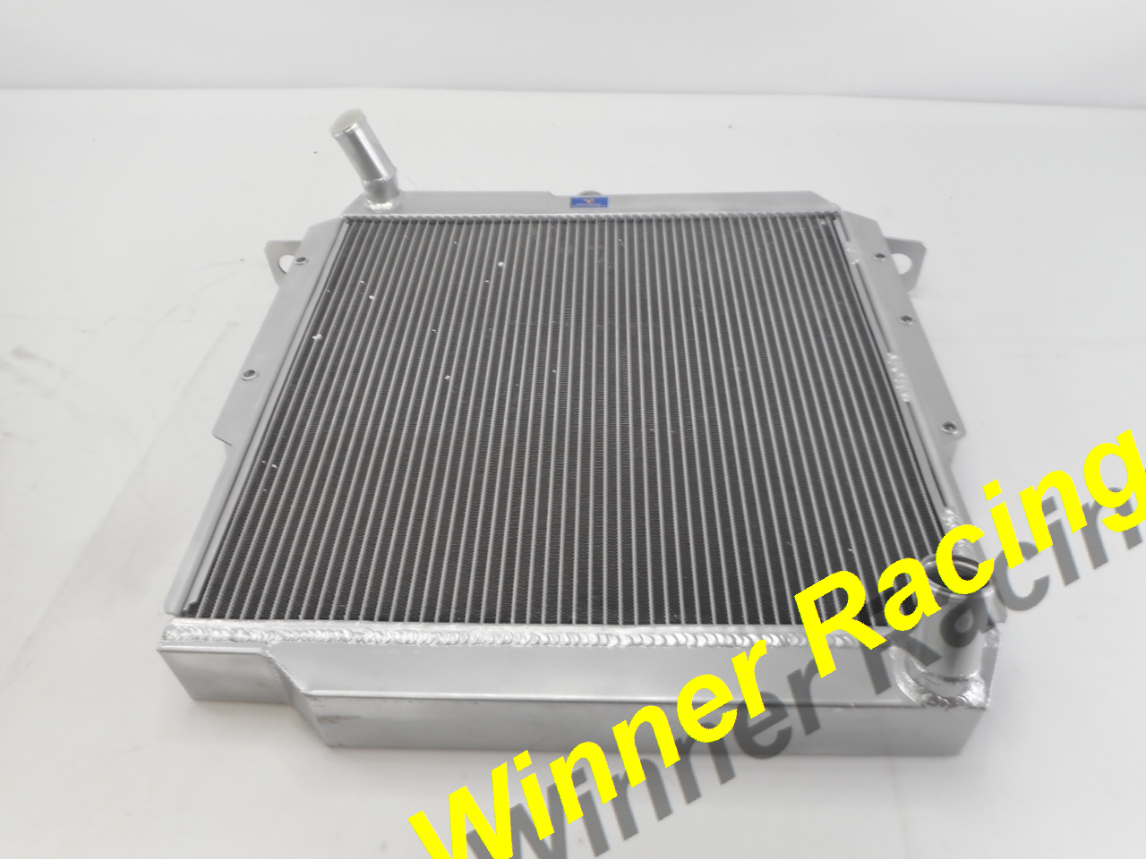56MM radiator For Toyota Land Cruiser FJ70/FJ73/FJ75 3F 4.0 PETROL M/T ...