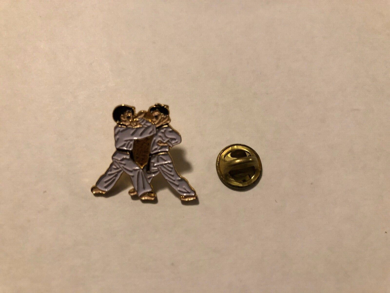Karate Tae Kwon Do Martial Art Stance Metal & Enamel Lapel Pin Pinback ...