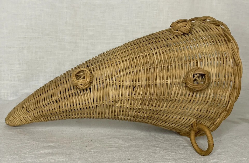 Vintage Wicker Thanksgiving Cornucopia Basket / Horn of Plenty - 13" | eBay