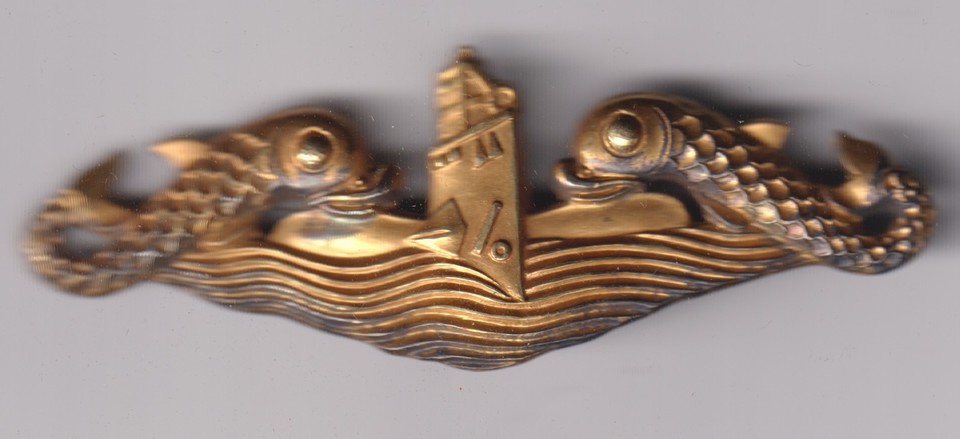 US Navy Gold Submarine badge dolphins large wave type Gemesco PB WWII ...