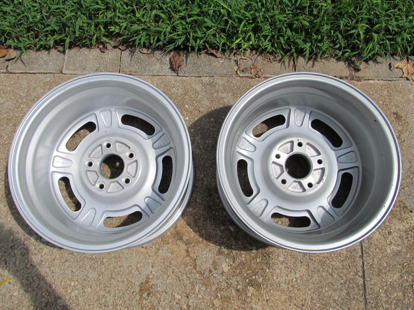 NEW YEAR ONE 17" X 8" GMC Chevy Truck 5 on 5" 4-1/2" back space Rally ...