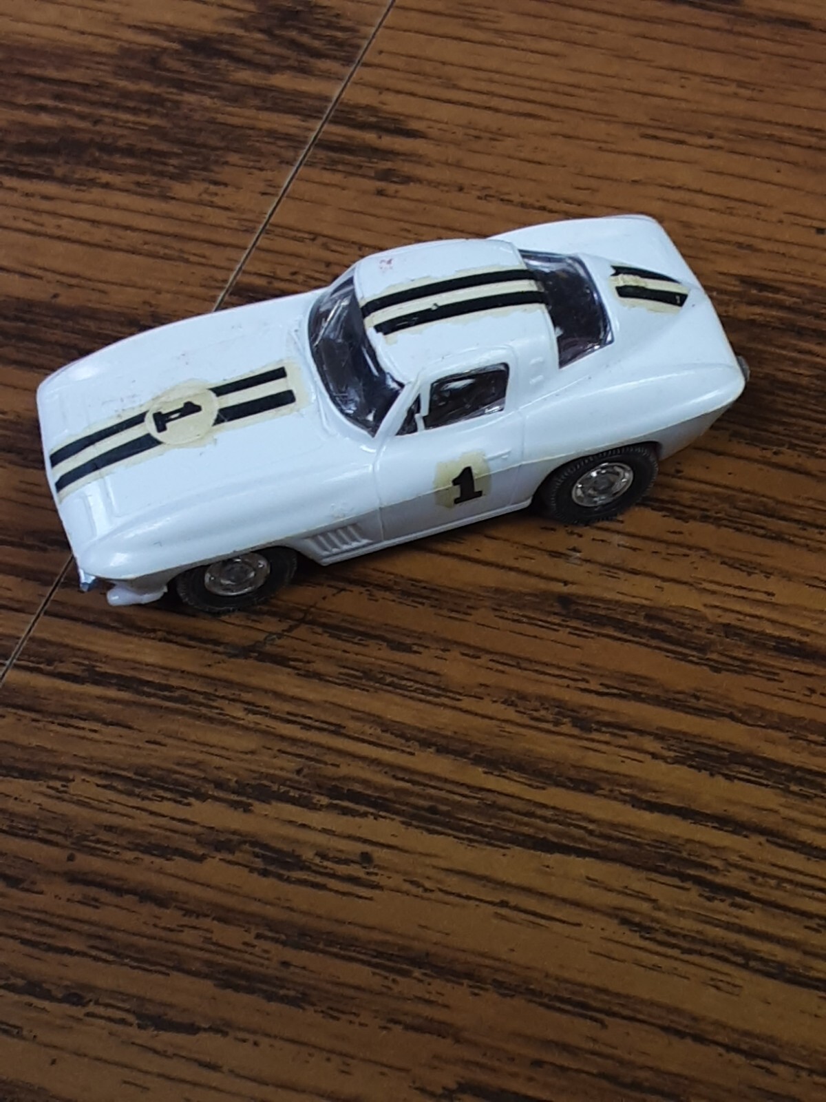 Vintage Lindberg Line No. 3 Corvette Stingray White 1/64 | eBay