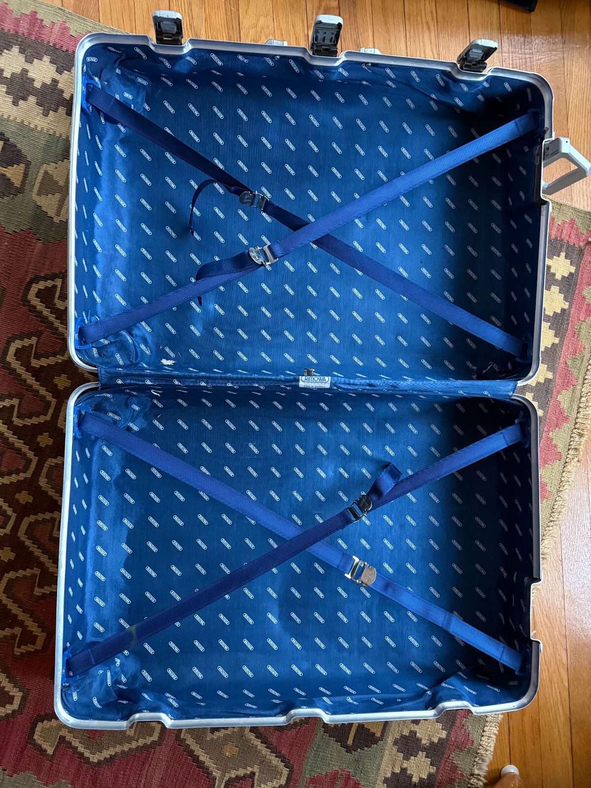 Vintage Rimowa Silver Aluminum Luggage 28” 4 Wheeled Rolling Suitcase ...