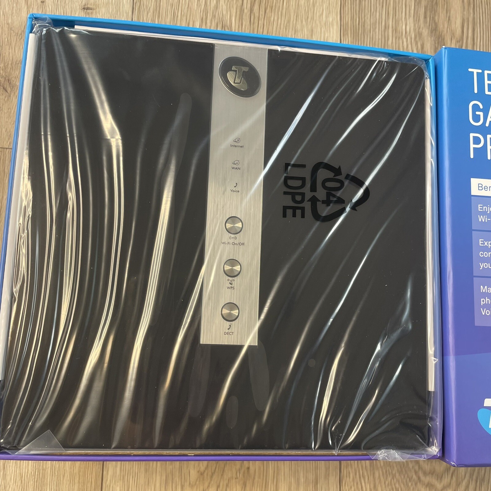 Telstra Gateway Pro Business Smart Modem Wireless Router NETGEAR V7610 ...