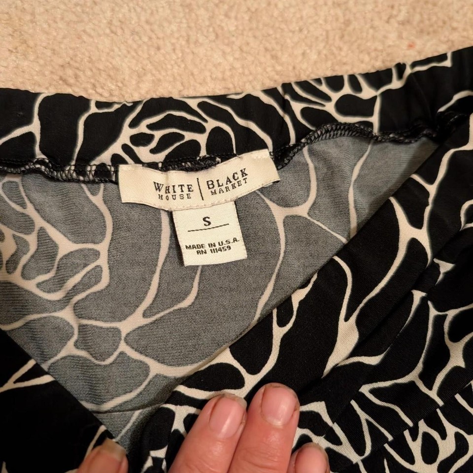 White House Black Market Women’s Flowy Black an White Floral Design ...