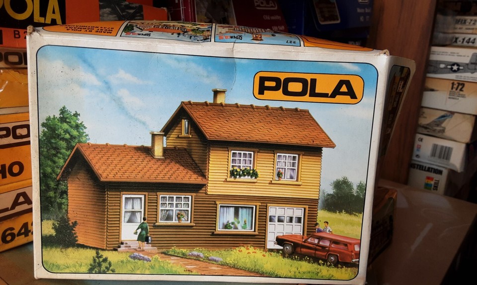 LARGE COLLECTION Pola HO Vintage Model Buildings Kits Models for Train ...