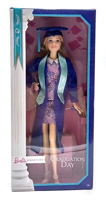 2017 Graduation Day Barbie Signature Puppe / Schulabschluss / Mattel ...